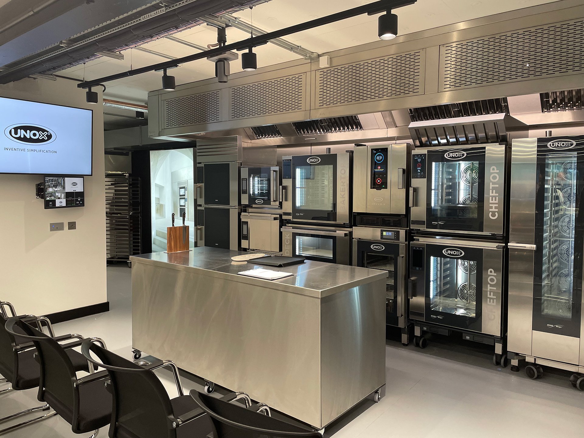 Unox - work.place.create